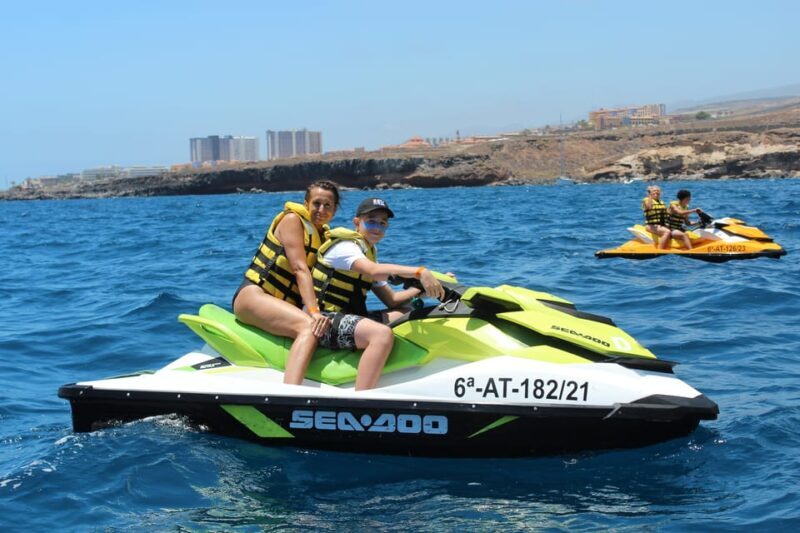 From Puerto Colon : 1 hour adrenaline JetSki tour - Key Points