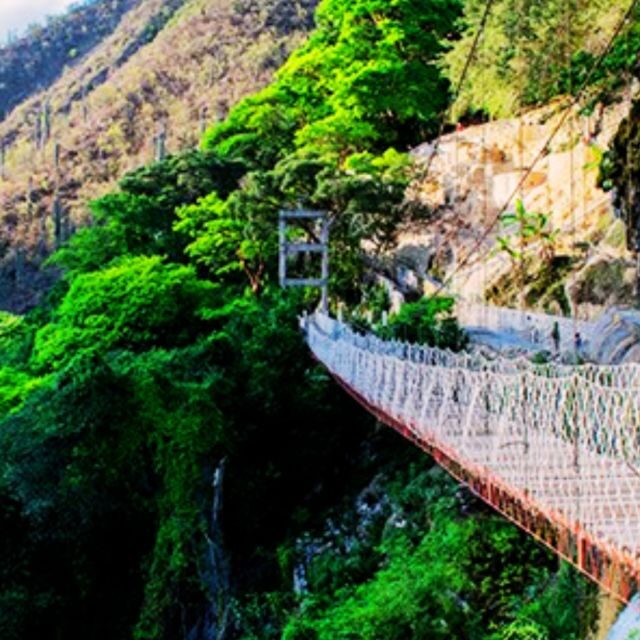 From Querétaro Grutas de Tolantongo - What Reviewers Say