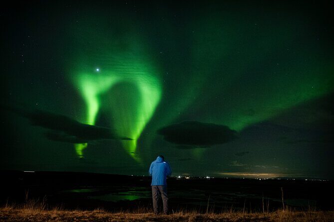 From Reykjavik 4x4 Minibus Northern Lights with Photo and Cocoa - Is This Tour Right for You?