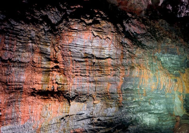 From Reykjavik: Golden Circle and Lava Caving Adventure - The Itinerary in Detail: How the Day Unfolds