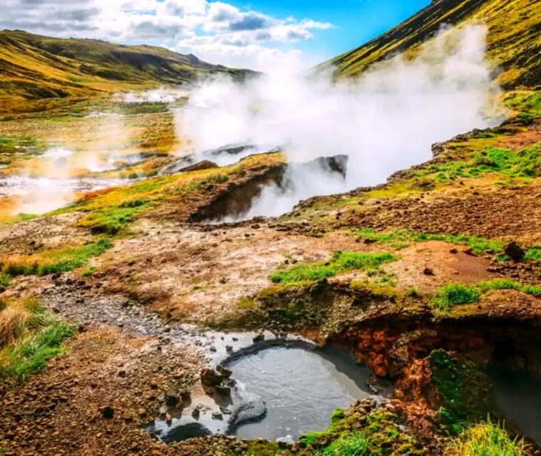 From Reykjavik: Helicopter Tour to Hengill with Landing - Introduction to the Helicopter Tour Experience