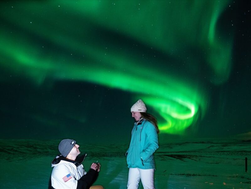 From Reykjavik: Northern Lights Guided Tour with Photos - Key Points  