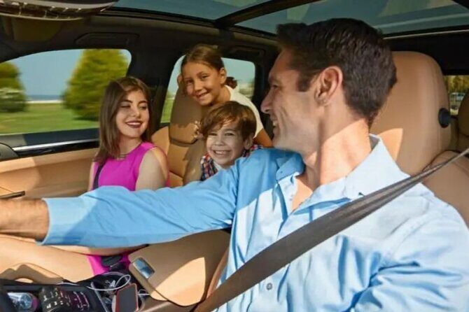 From Reykjavik: Private Transfer to KEF Airport in Iceland - Booking and Flexibility  