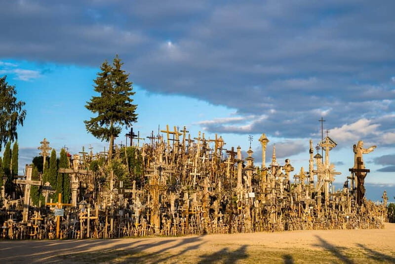 From Riga: Hill of Crosses and Jelgava Gems Tour - Key Points
