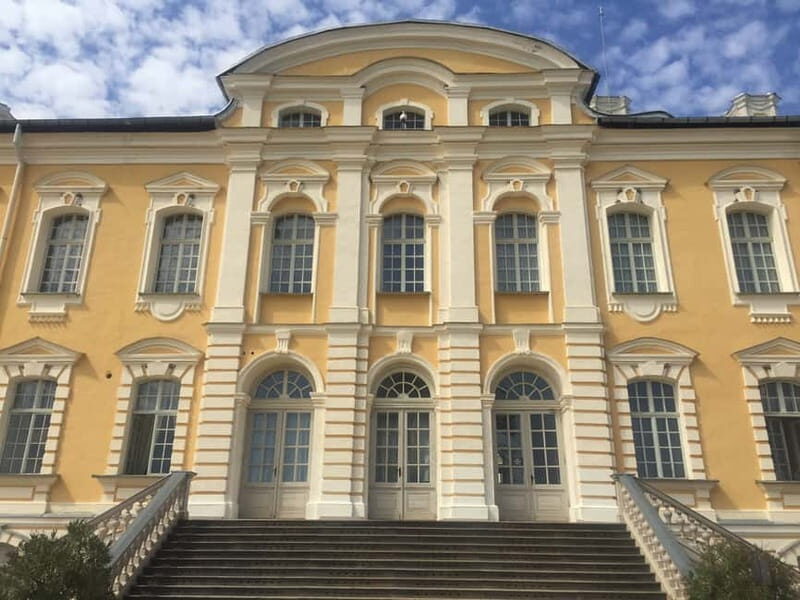 From Riga: Vilnius One-Way Tour with Sightseeing Stops - FAQ