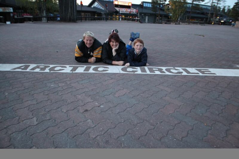 From Rovaniemi: Tour to Santa Claus Village - Exploring Santa Claus Village