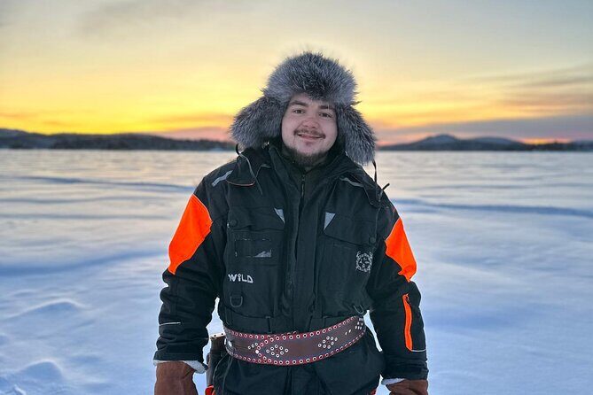 From Saariselkä: Ice Fishing Tour to Lake Inari, reindeers &lunch - An Overview of the Experience