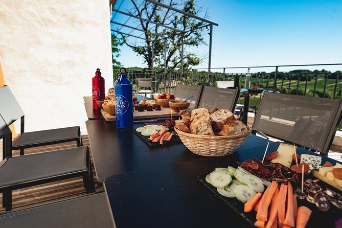 From Saint-Emilion : Electric Bike Day Tour with Wine Tastings and Picnic Lunch - Key Points