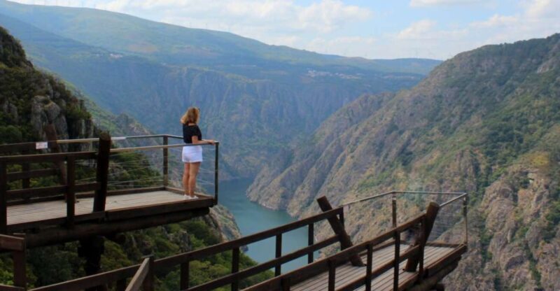 From Santiago: Ribeira Sacra Tour & Boat Trip - What Makes This Tour Valuable?