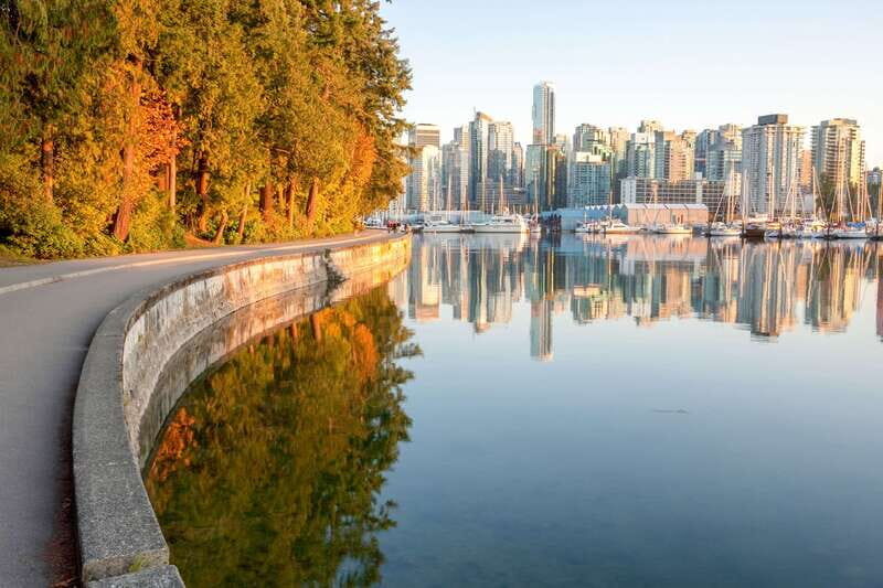 From Seattle: Canadian Rockies 7Day National Parks Tour - Whistler and Vancouver: Mountain Towns and Coastal Cities