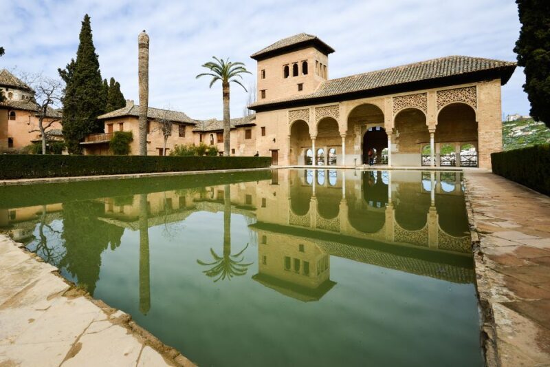 From Seville: Granada & Alhambra Tour with Optional Ticket - Practical Tips Based on Reviews