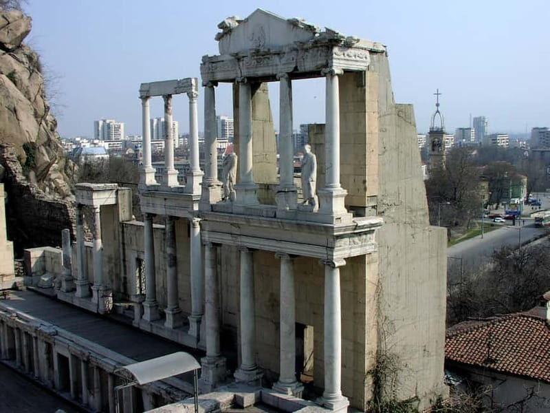 From Sofia: Full-Day Tour to Plovdiv and Asen's Fortress - Key Points