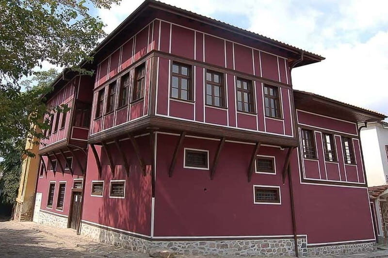 From Sofia: Small Group Guided Tour of Plovdiv's Highlights - Value for Money