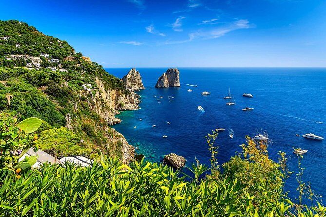 From Sorrento/Nerano:Capri Shared Tour (9:15am Boat Departure) - An Introduction to the Experience