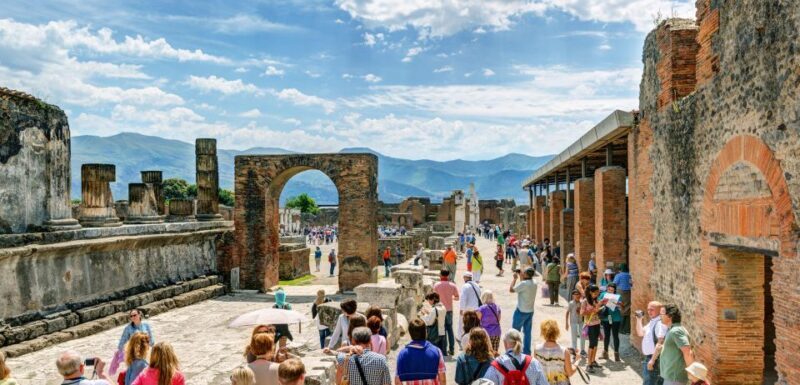 From Sorrento: Pompeii with an Archaeological Guide & Ticket - Who Should Consider This Tour?