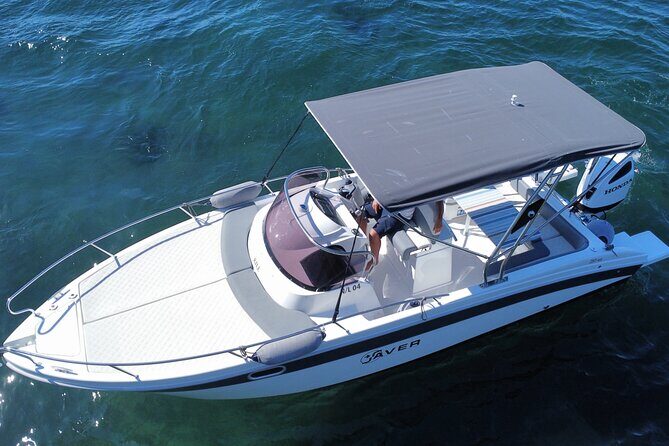 From Sorrento : Private Capri Island Tour with Saver 28ft - Key Points