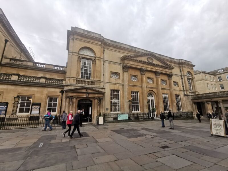 From Southampton: Stonehenge and Bath Guided Day Trip - Pricing and Value