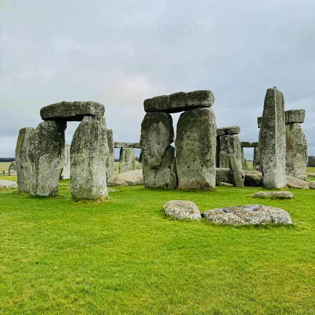 From Southampton: Stonehenge & Salisbury Private Day Trip - Key Points