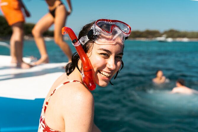 From Split: Blue Lagoon and 3 Islands Speedboat Tour - The Value for Money