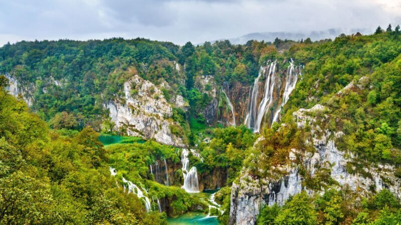 From Split: Transfer to Zagreb with Stop at Plitvice Lakes - The Park Experience: What You’ll See and Do
