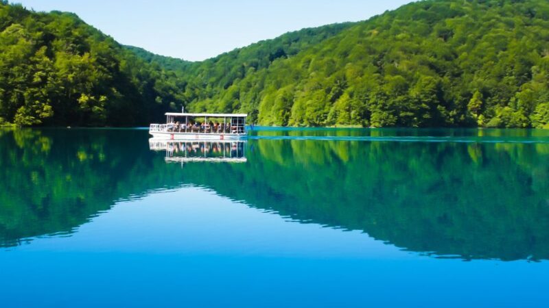 From Split: Transfer to Zagreb with Stop at Plitvice Lakes - Timing and Group Size: What to Keep in Mind