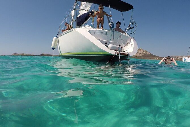 From Stintino: sailboat tour to Asinara with lunch - FAQ