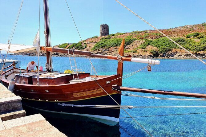 From Stintino: sailing trip to Asinara - The Itinerary in Detail: What to Expect
