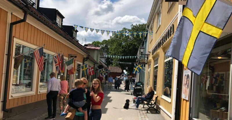From Stockholm: Guided Day Trip to Sigtuna City - Key Points