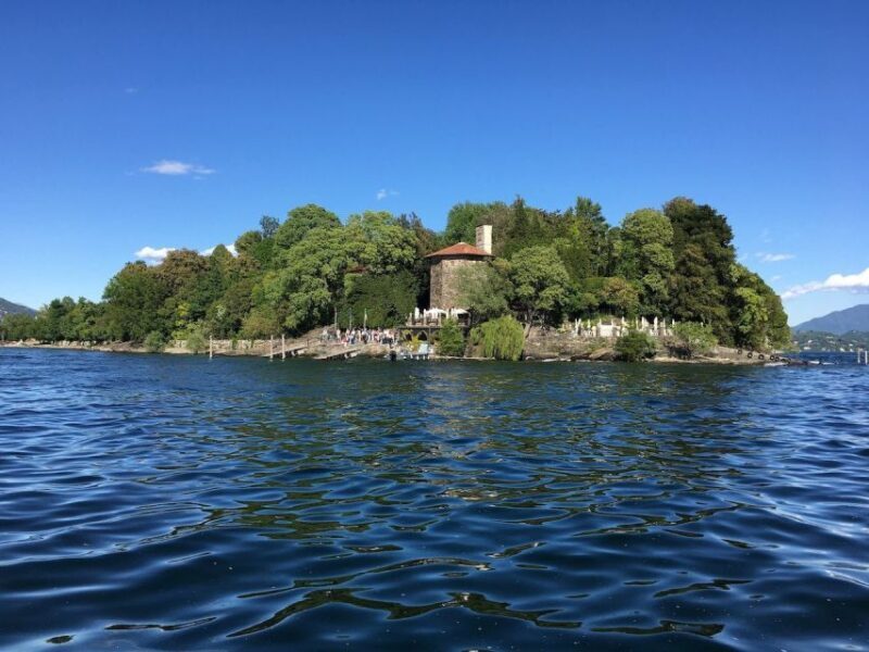 From Stresa: 2 Borromean Islands Hop-on Hop-off Boat Tour - An Overview of the Experience