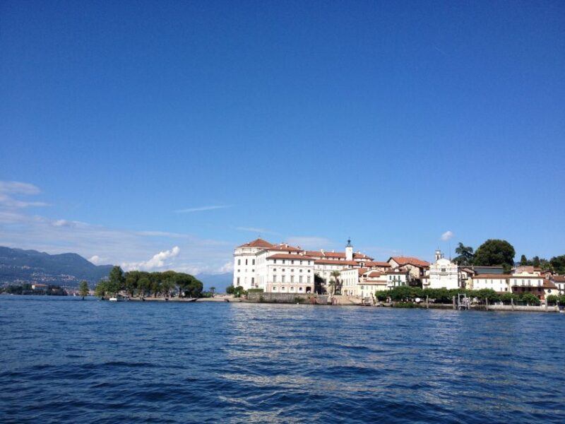 From Stresa: 2 Borromean Islands Hop-on Hop-off Boat Tour - FAQ