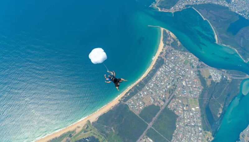 From Sydney: Tandem Skydive Experience over Newcastle Beach - Introduction