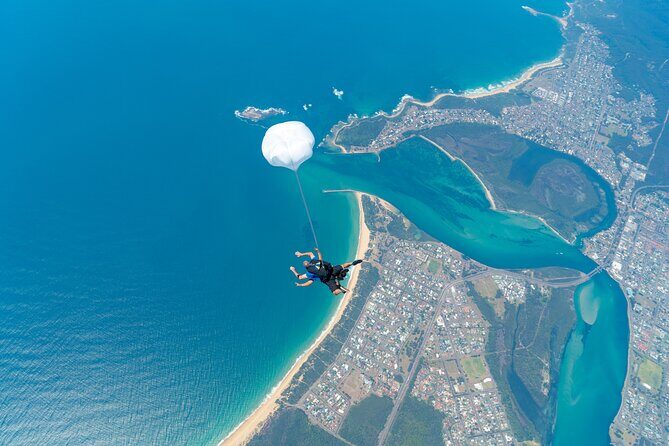 From Sydney: Tandem Skydive Experience over Newcastle Beach - The Experience and Its Highlights