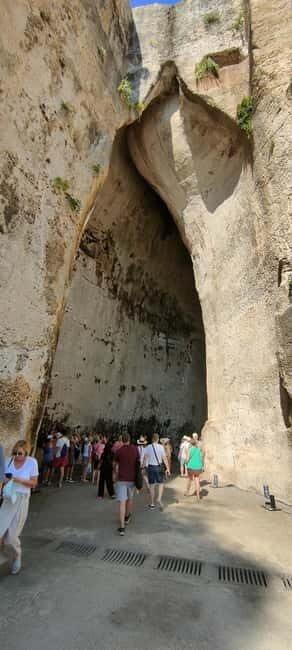 From Taormina: Syracuse and Noto Guided Day Trip by Bus - An In-Depth Look at the Experience