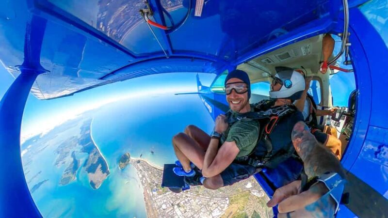 From Tauranga: Skydive over Mount Maunganui - Detailed Breakdown of the Experience
