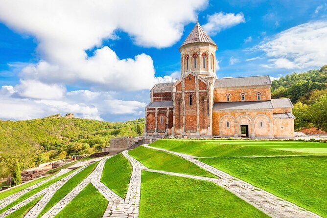 From Tbilisi Kakheti Wine Tour to Bodbe Sighnaghi and Telavi - Key Points