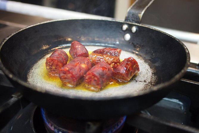 From the market, to the secret kitchen - Authenticity and Value