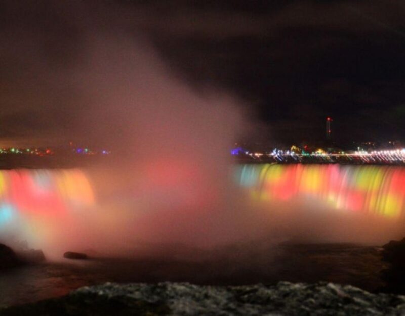 From Toronto: Niagara Falls Tour with Journey & Dinner - FAQ