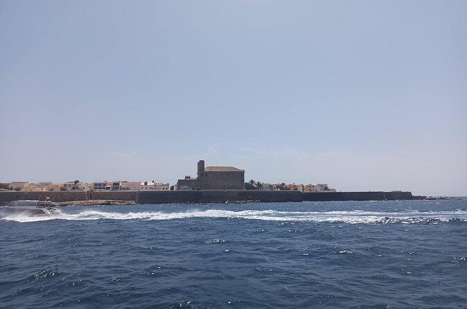 From Torrevieja to Tabarca, Santa Pola and entrance to the Pink Lagoon - FAQ