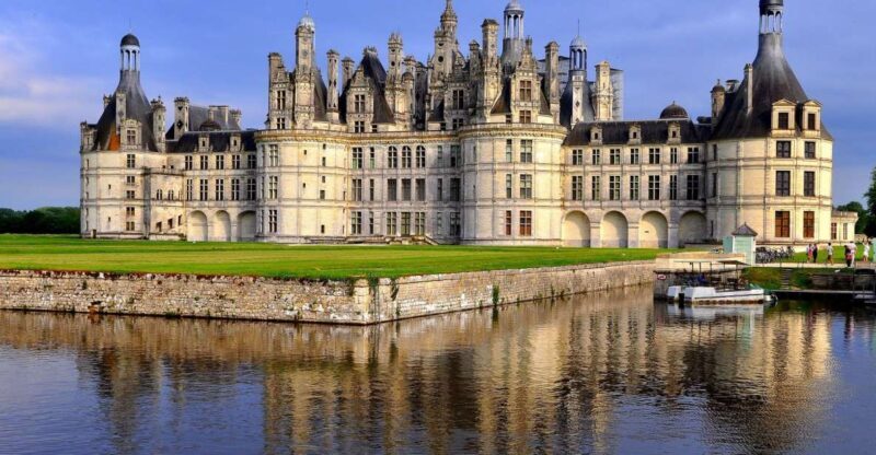 From Tours: Chenonceau and Chambord Castles Guided Tour - Key Points: