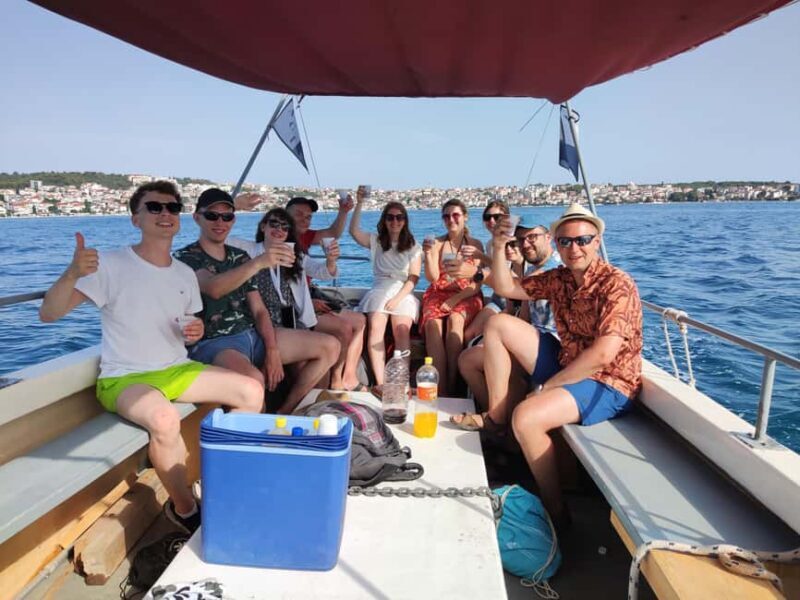 From Trogir: Guided Panoramic Boat Tour with Drinks - The Sum Up