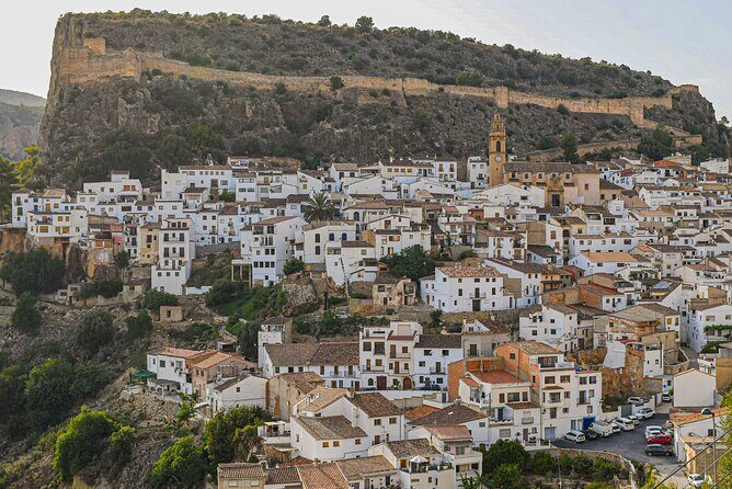 From Valencia: Hiking and Hanging Bridge Adventure in Chulilla - Who Is This Tour Best For?