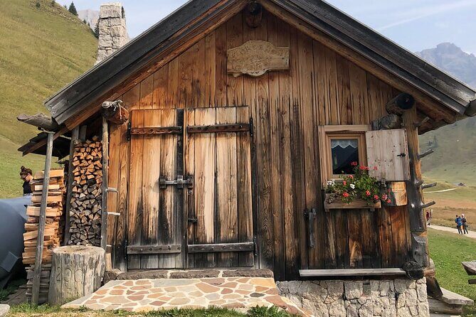 From Verona area: Private day trip to the Dolomites - FAQs