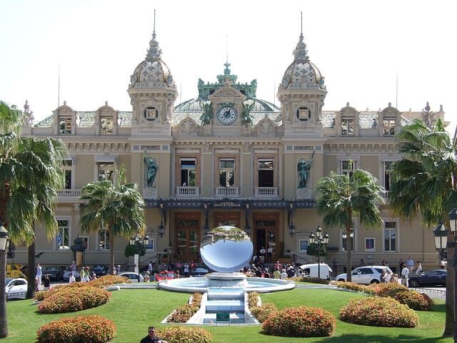 From Villefranche: Private Monaco & Eze Shore Excursion - Who Should Consider This Tour?