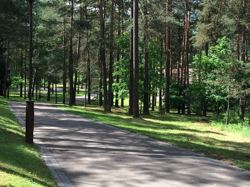 From Vilnius: Trakai Castle and Paneriai Memorial Tour - FAQ  