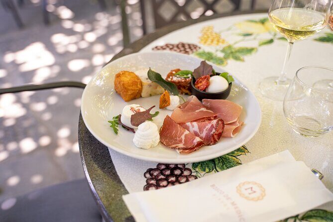 From Vineyard to Table: Wine Tasting & Neapolitan Lunch in Pompei - Why This Tour Is Worth It