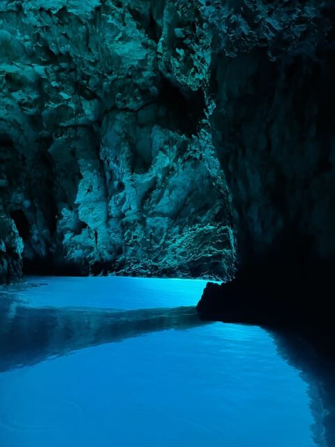 From Vis: Speedboat tour - Vis, Bievo & Blue Cave (private) - FAQ