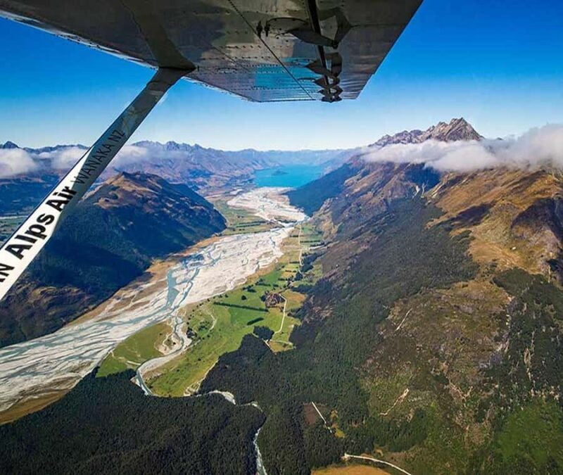 From Wanaka: Milford Sound & Glaciers Scenic Flyover - Traveling with Southern Alps Air
