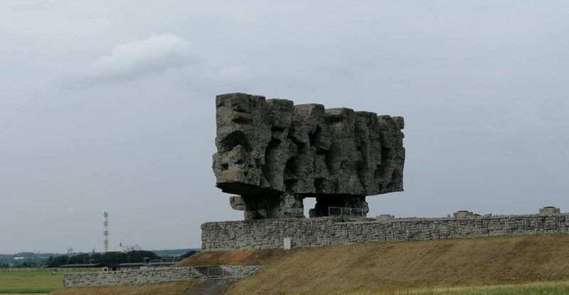 From Warsaw: Lublin and Majdanek State Museum Day Tour - The Itinerary Breakdown: What You Can Expect