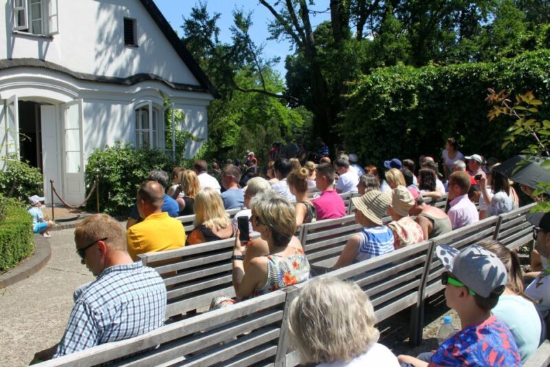 From Warsaw: Tour to Chopin's Birthplace - elazowa Wola - A Closer Look at the Tour Experience