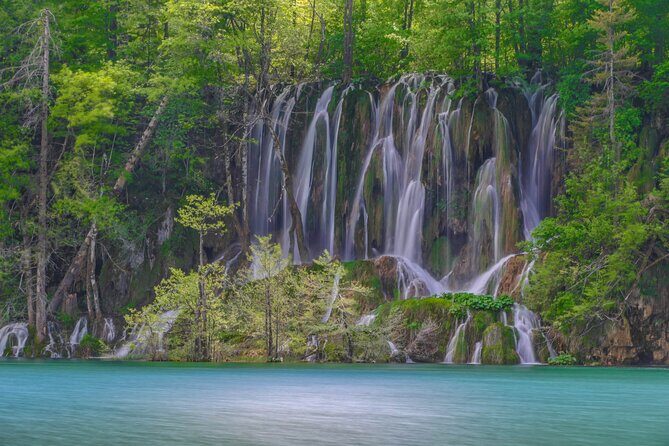 From Zadar: Plitvice Lakes Guided Day Tour with Tickets - Transportation and Organization